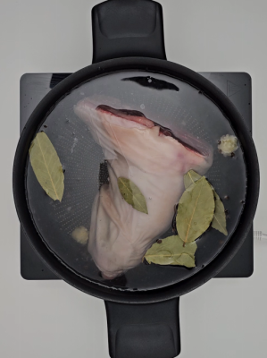 Traditional Pork Pata Recipe | 4 Easy Steps & Video - Gastronomyc